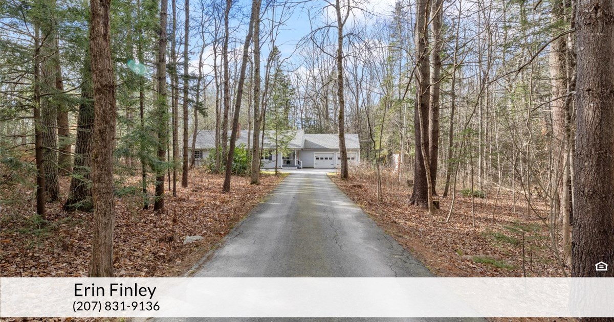 6 Frost Brook Ln, Freeport, ME 04032
